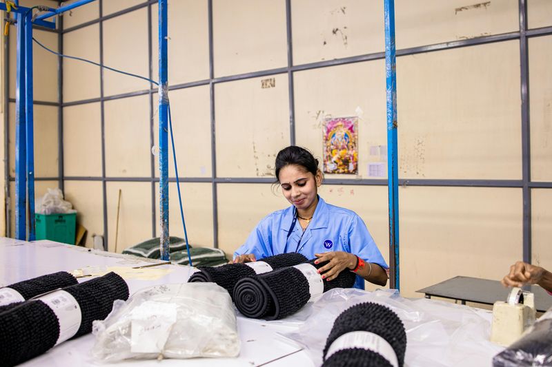 6 types of workers most likely to struggle in the 2026 job market