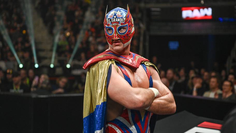WWE star El Grande Americano arrested in Florida