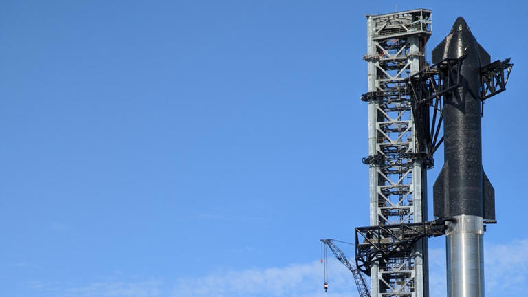 SpaceX launches its first Starship V3 today — a 408-foot rocket firing ...
