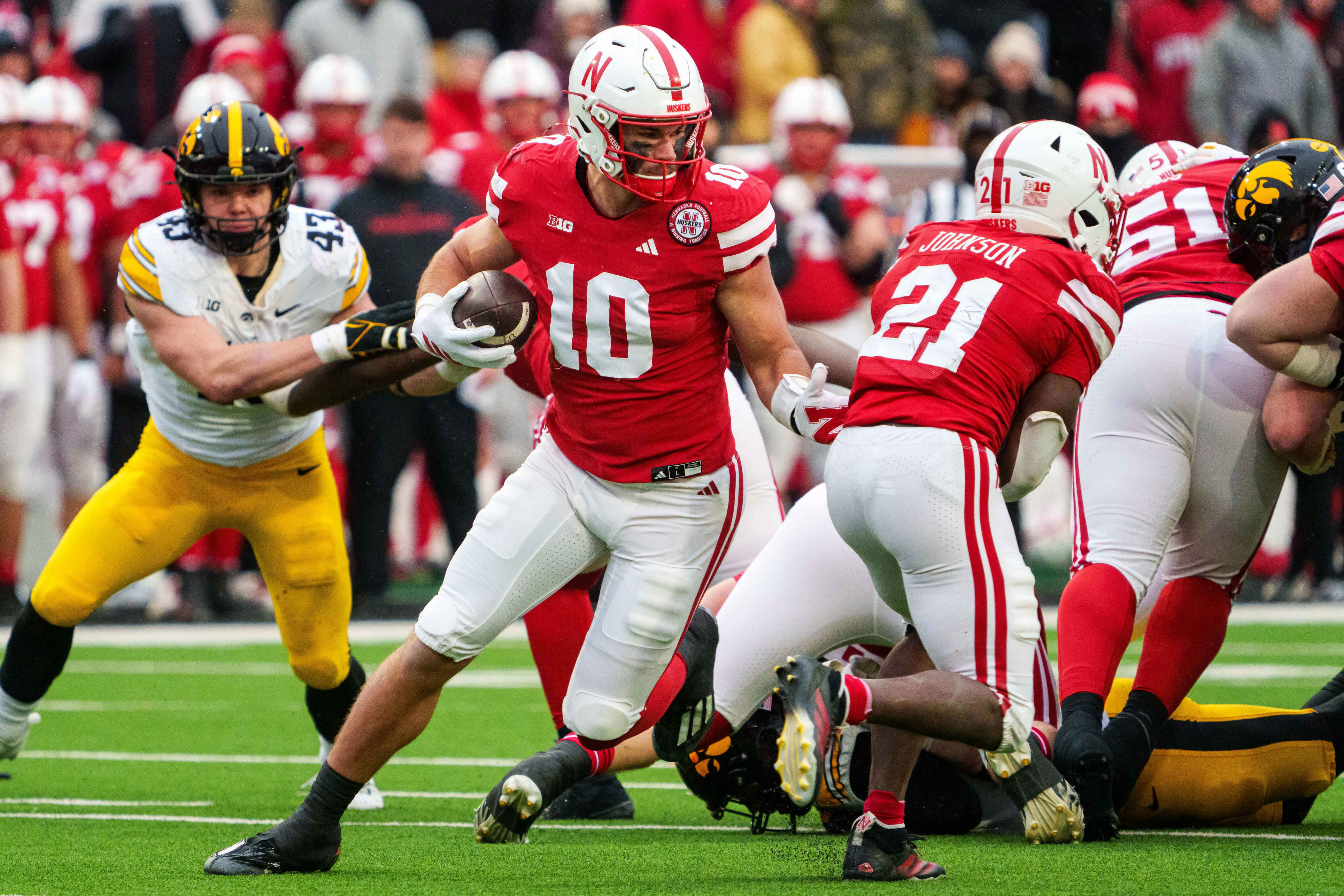 Former Nebraska QB/TE Heinrich Haarberg signs with Carolina Panthers