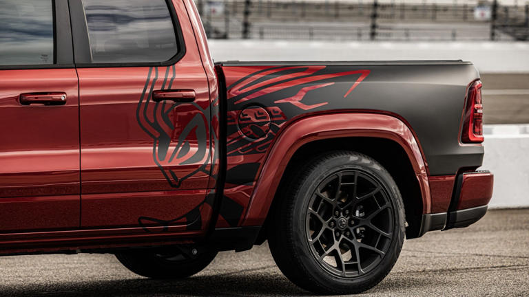 Ram 1500 Rumble Bee: The track-focused muscle truck returns in 2026