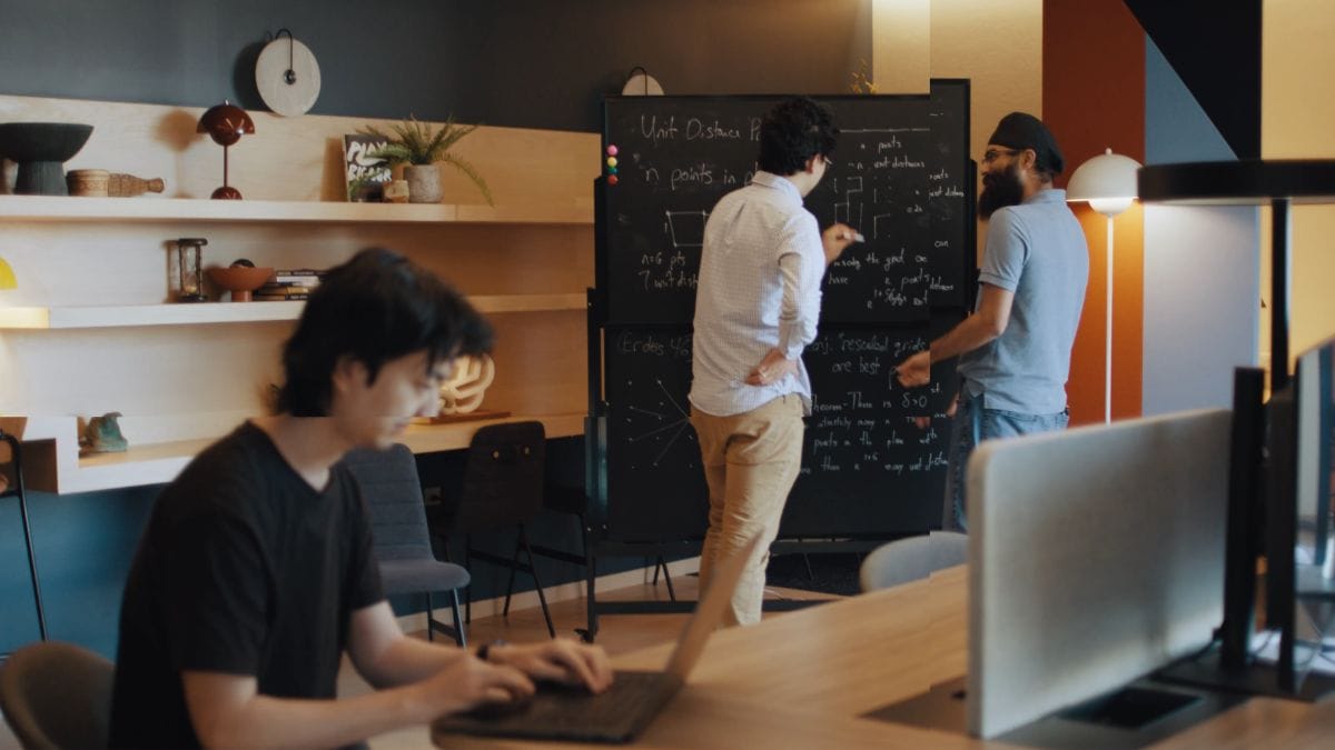 AI just solved a problem that’s stumped mathematicians for 80 years ...