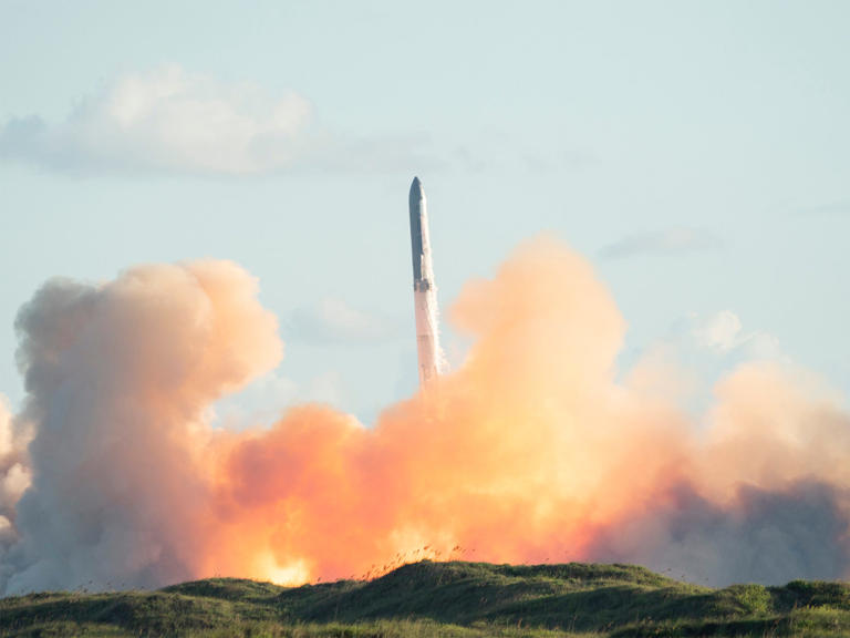 The SpaceX S-1 filing is packed with eye-popping deadlines. Here are ...