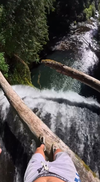 Parkour x cliff jump POV