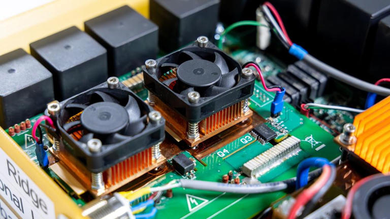 Low-parasitic-inductance module cuts converter footprint for EVs and ...