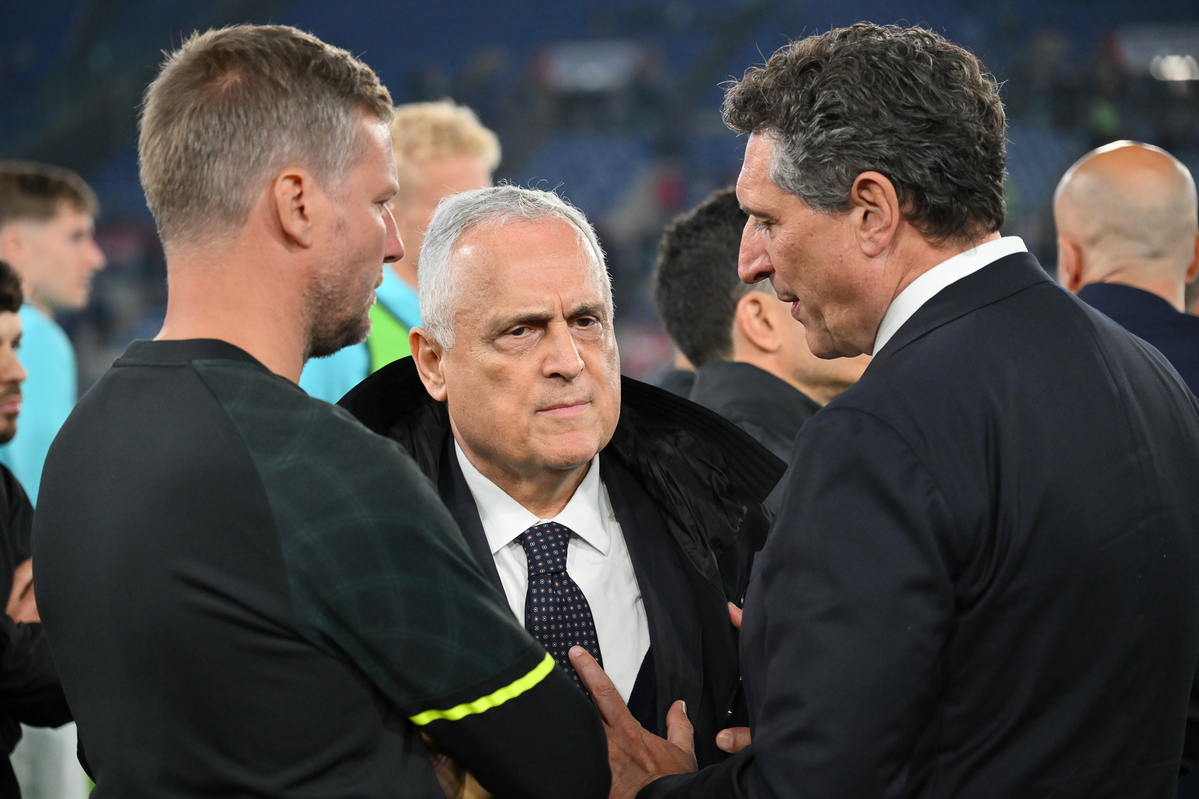 Woedende Lazio-voorzitter haalt uit: 'Ze plassen in hun broek'