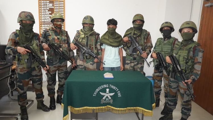 Assam Rifles seized morphine worth Rs 18 lakh in Agartala, one held