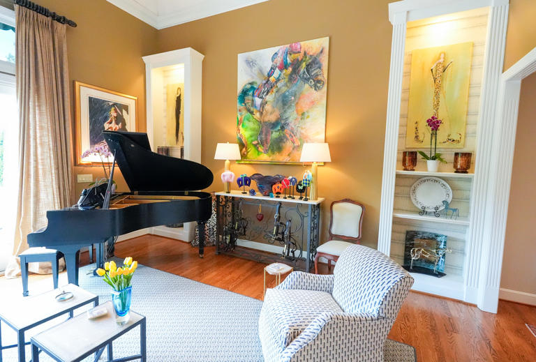 Louisville couple's home offers gym, sauna, Ohio River views, and more