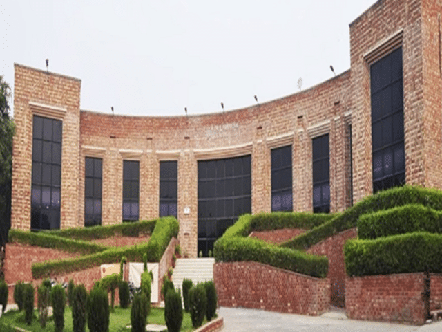 JNU vacancy 2026: Professor positions announced at JNU—find out who can ...
