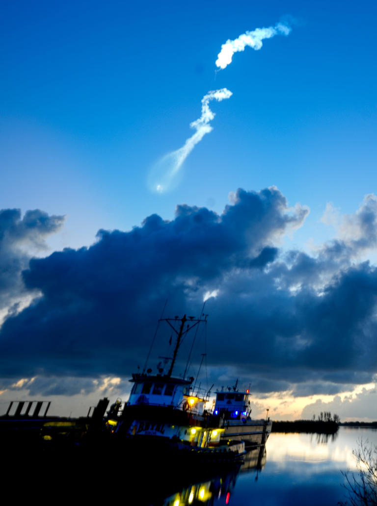 Memorial Day SpaceX rocket launch in Florida. What time is liftoff?