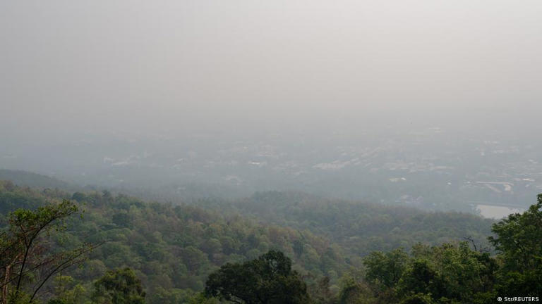 Thailand revives bill to clear the air of toxic smog