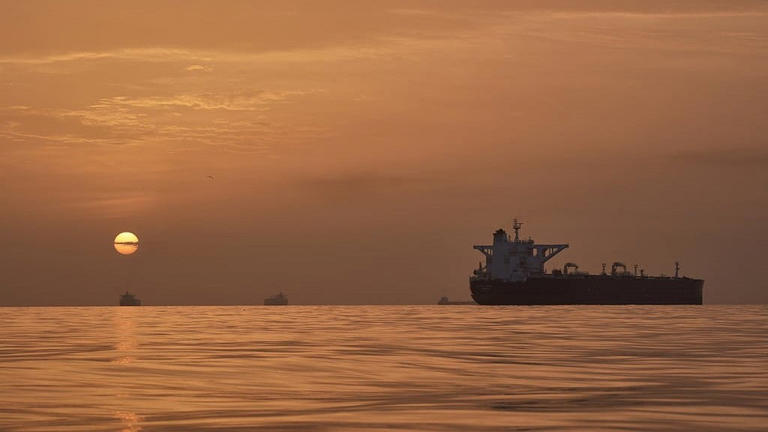 US military boards Iranian-flagged oil tanker suspected of trying to ...