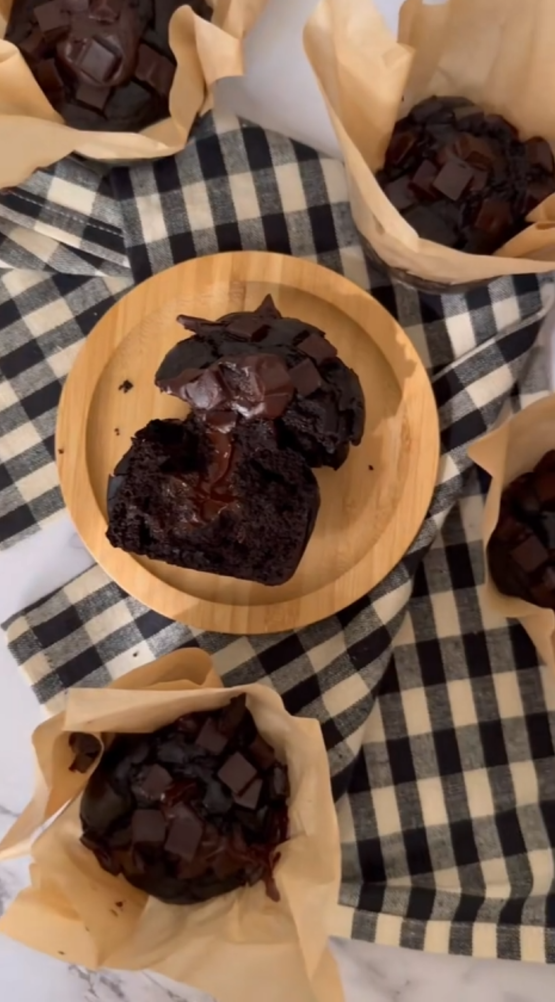 Deliciously rich and fluffy chocolate muffins recipe