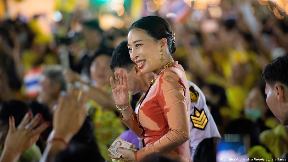 Salud de princesa Bha de Tailandia sigue "deteriorándose"