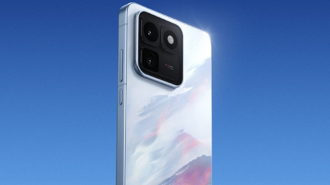 iQOO 15T launched with gaming-centric display, massive 8,000mAh battery ...