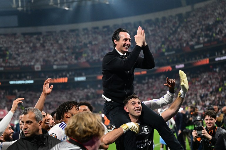'King' Emery hailed as Aston Villa beat Freiburg 3-0 in Europa League