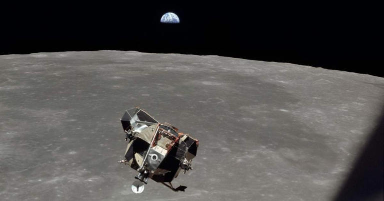 Touching down on the moon: How Apollo missions did it and how the ...