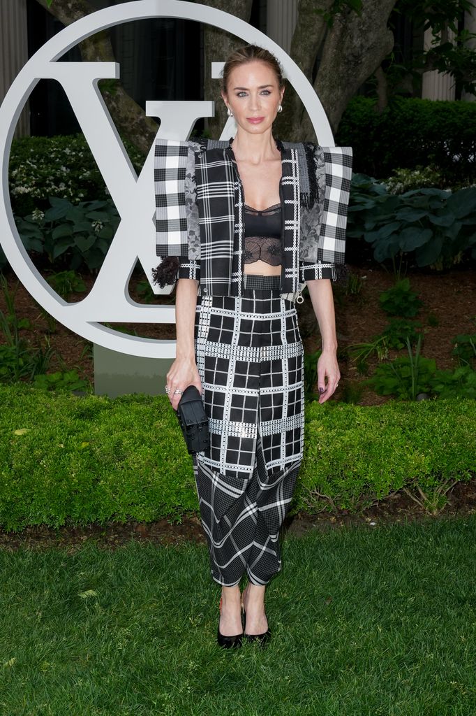 Zendaya en minivestido, la reaparición de Emma Stone y más invitadas de ...