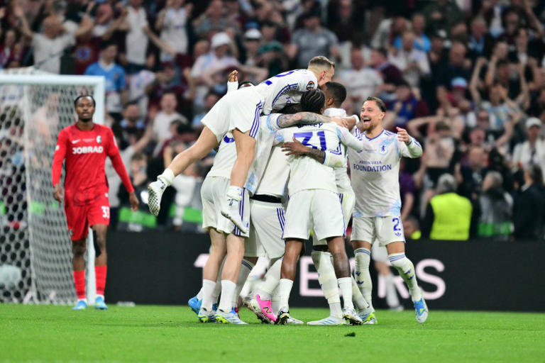 'King' Emery hailed as Aston Villa beat Freiburg 3-0 in Europa League