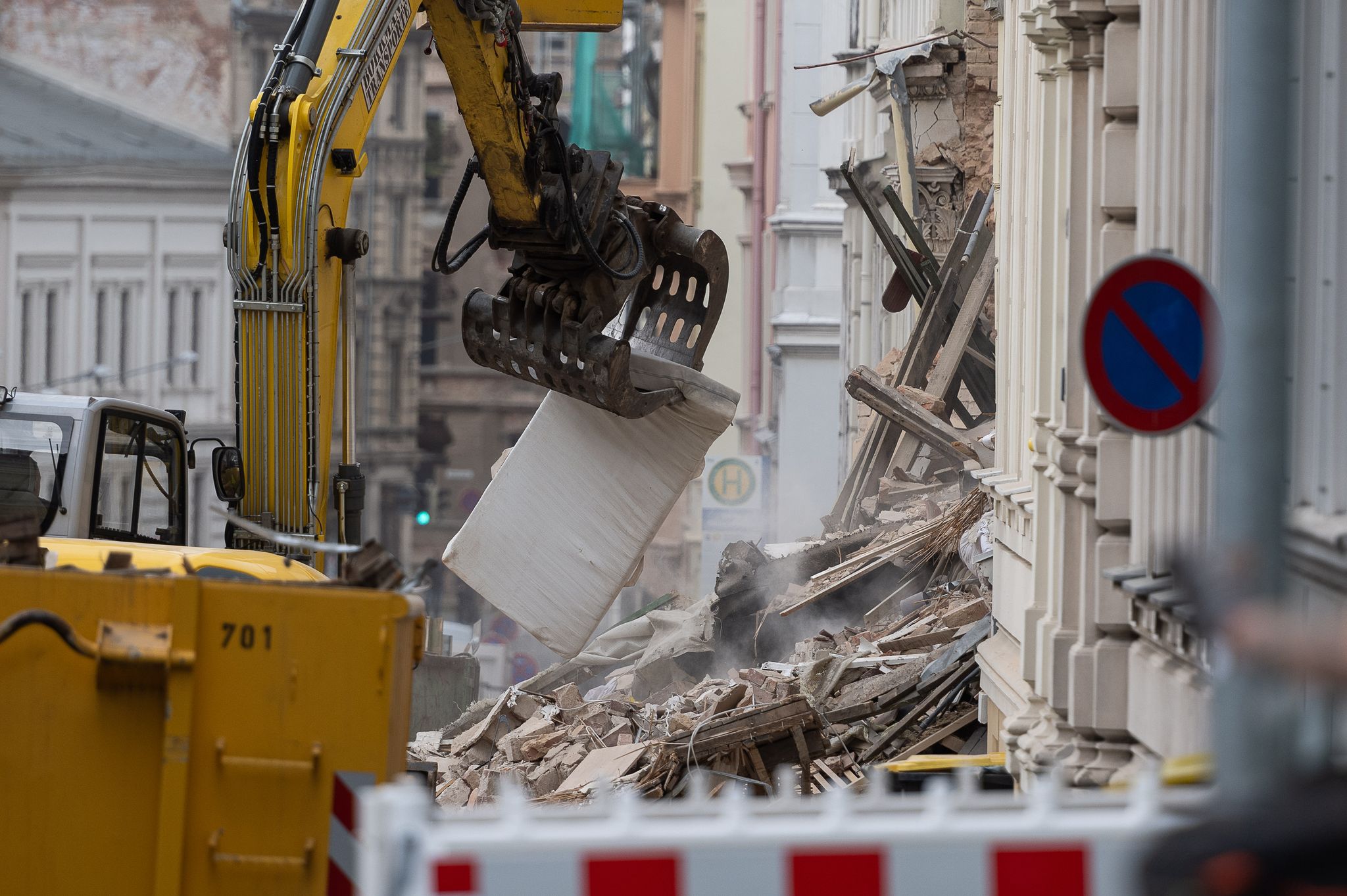 Body recovered after building collapse in eastern Germany