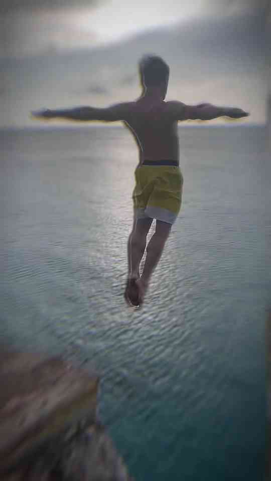 Going Crazy Cliff Jumping Extreme Sports