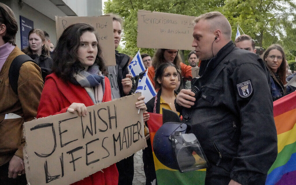 Antisemitism in Germany 'worse than at any time since the Holocaust ...