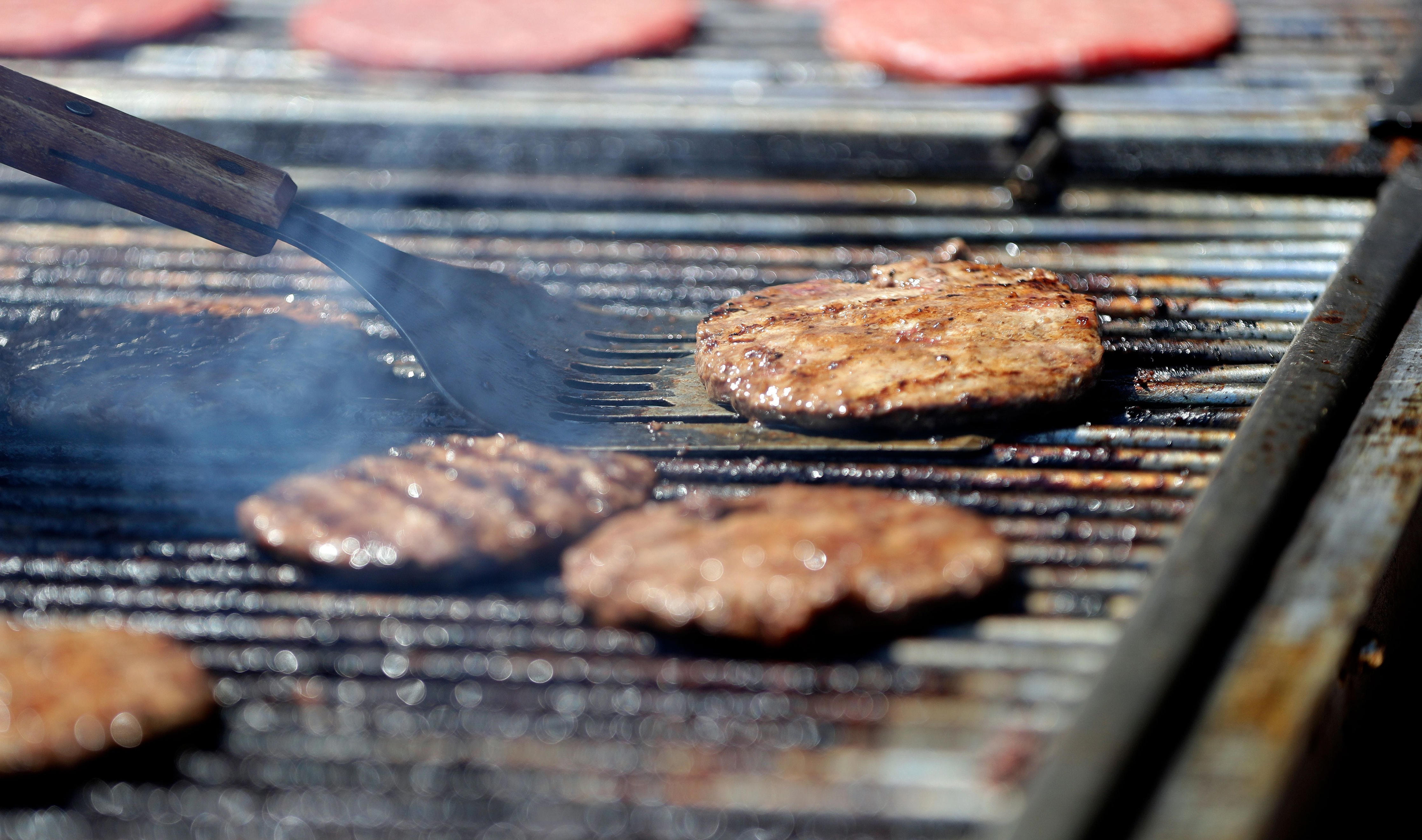 Grilling this Memorial Day? Avoid grill fires with these safety tips