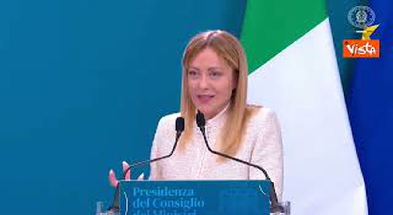 Meloni cita detto in indiano e poi chiede a Modi: spero di avercela fatta