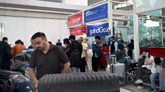 Delhi airport issues advisory over Ebola virus, passengers from these ...