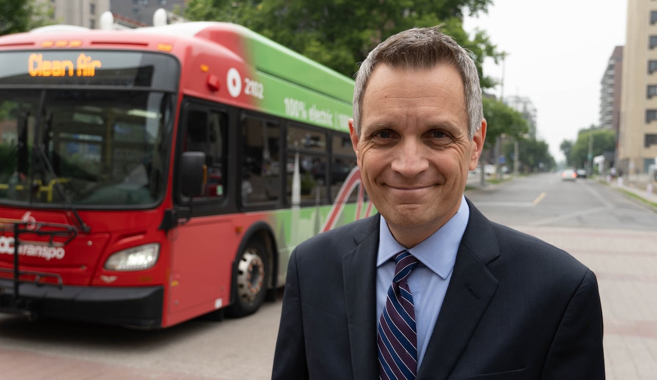 Transit emerges as top issue in early days of mayoral race