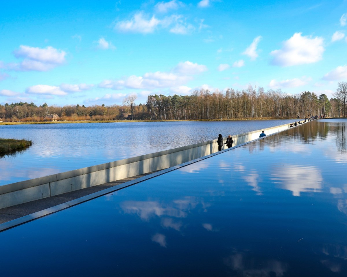 Mitten durchs Wasser: Dieser Radweg in Belgien macht sprachlos