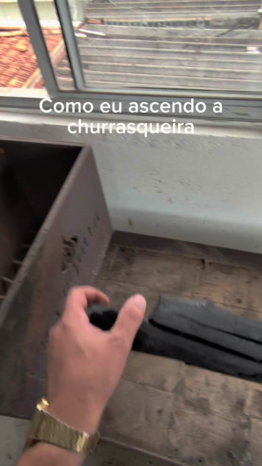 Churrasco perfeito: como acender a churrasqueira