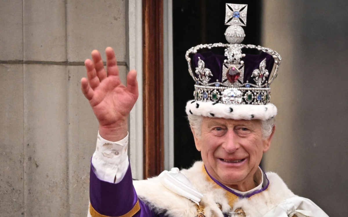 Moment radio station accidentally announces King Charles’ death