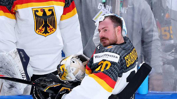 Riesiger Ärger bei Eishockey-WM: Deutscher Goalie tobt über ...