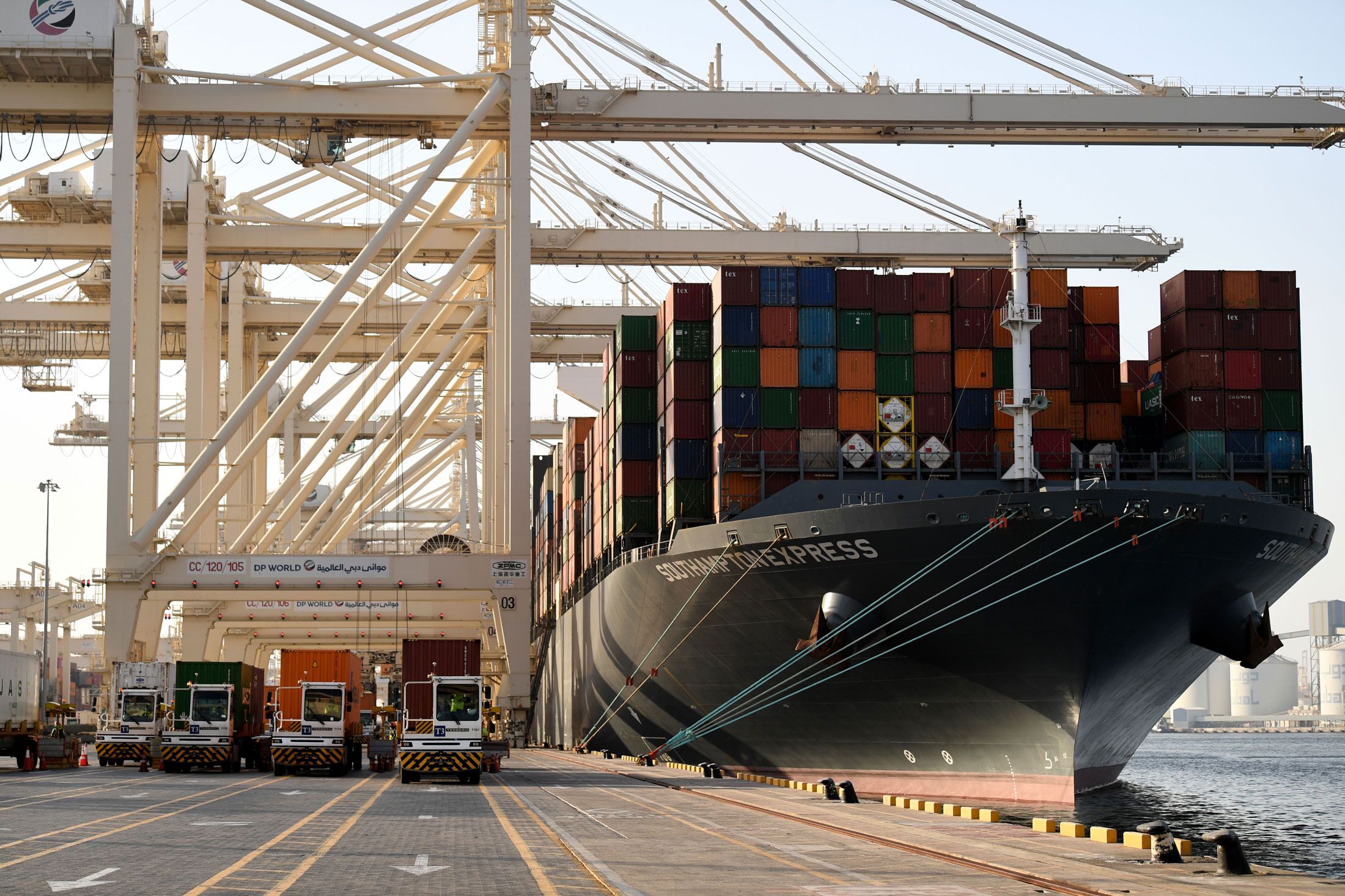 UK and Gulf States hail trade deal after four years of talks