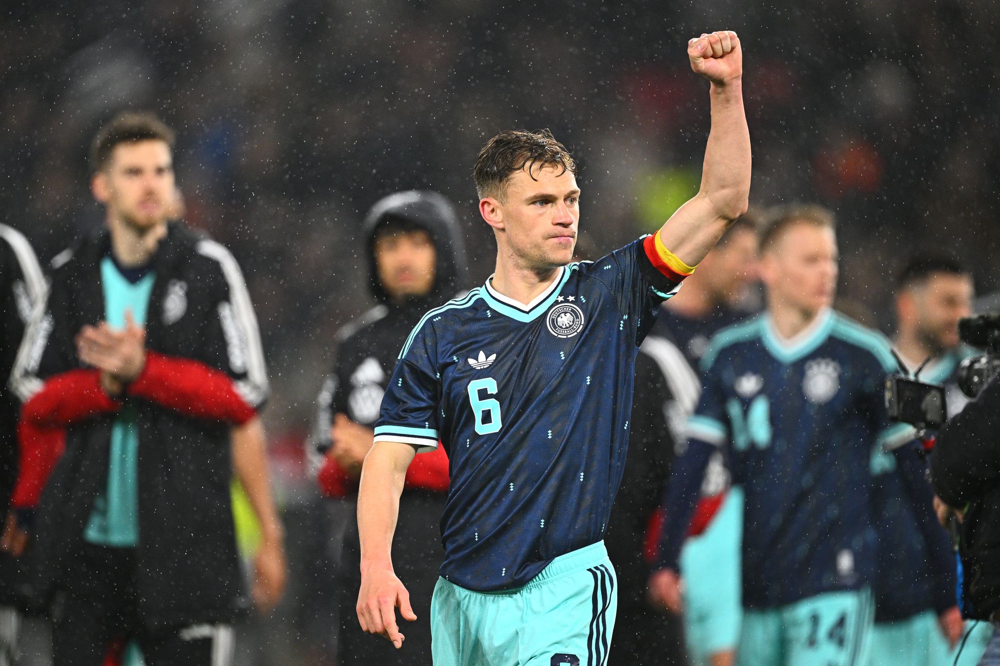 Kimmich leads the way as Germany starts to unveil World Cup squad
