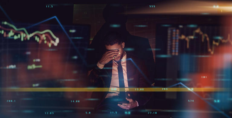 Ethereum ETFs bled $430M as ETH loses $2,200 support