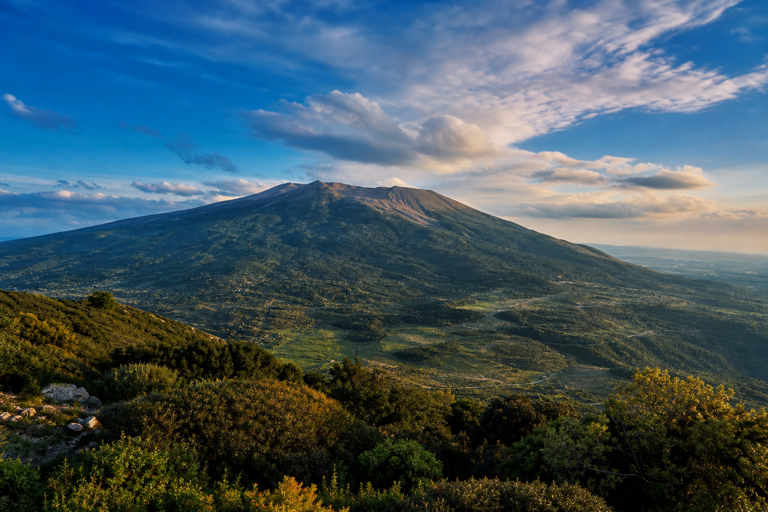 Un volcan endormi depuis 100 000 ans ne serait pas éteint : d’autres ...