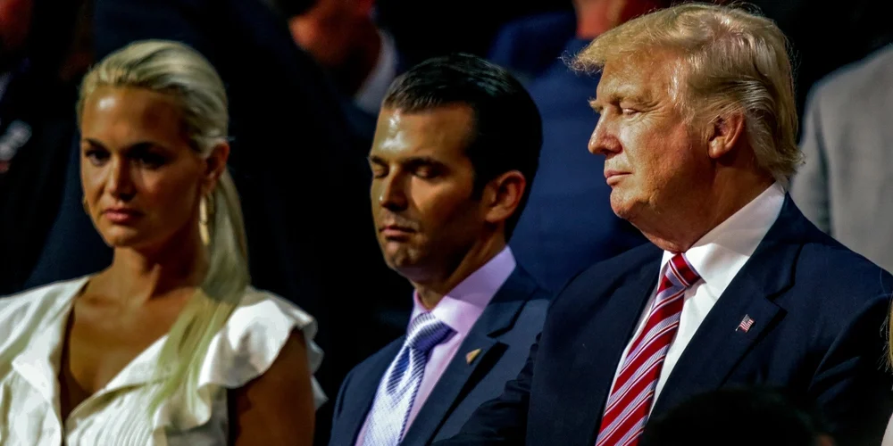 Shocking Trump-reveal: Doctors have found cancer