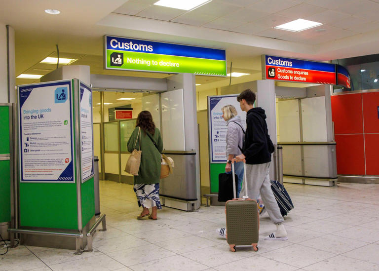 Net migration to the UK: Key numbers and trends