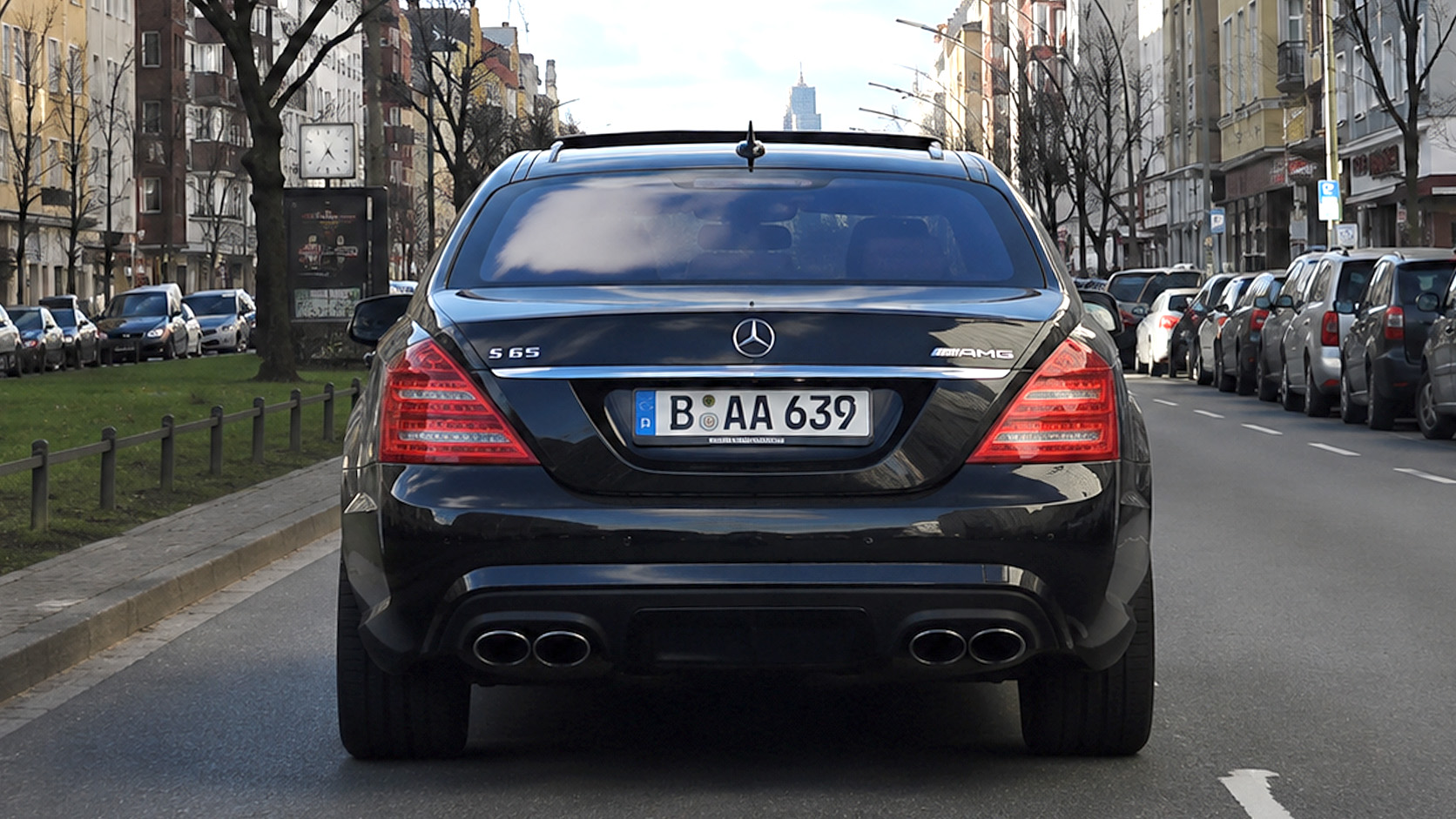 Mercedes S65 AMG with deep exhaust sound and strong kickdown