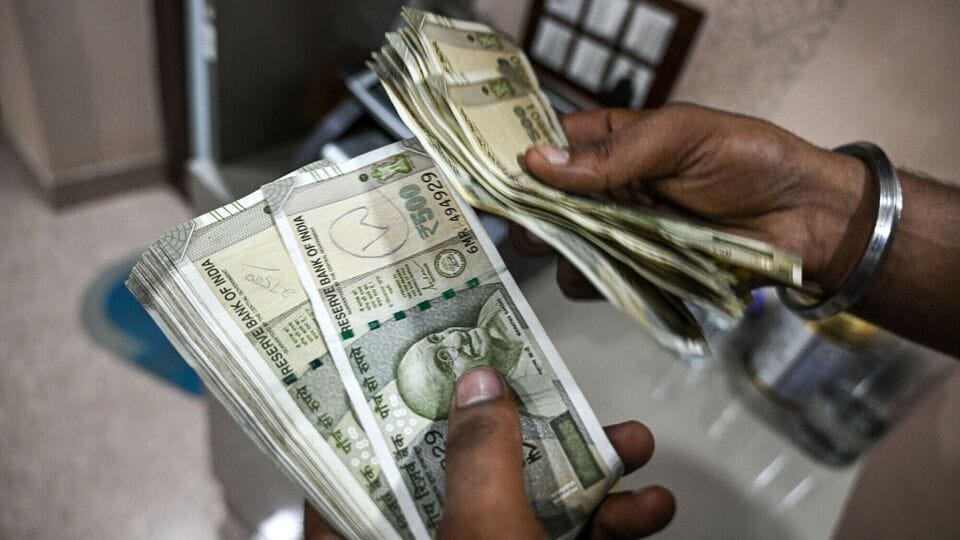 Dearness allowance: Uttar Pradesh announces 2% hike in DA for state ...