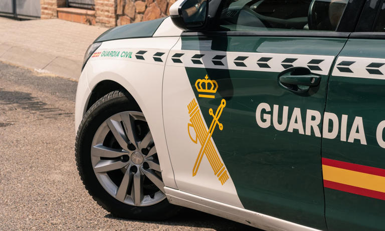 Toddler dies after Spanish father forgot she was in his van and leaves ...
