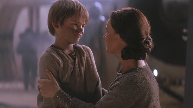 Questions that Star Wars movies never answer