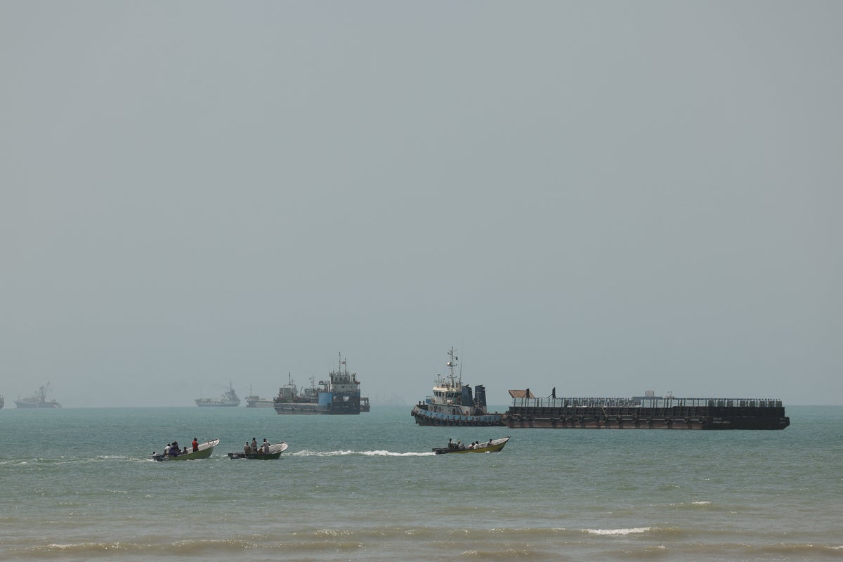 Oil flows through Hormuz won’t return to normal until next year