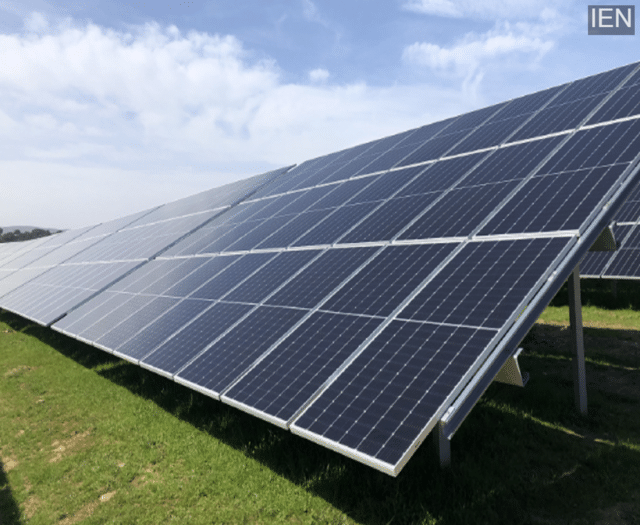 More electricity from fewer solar panels: Scientists discover a new method