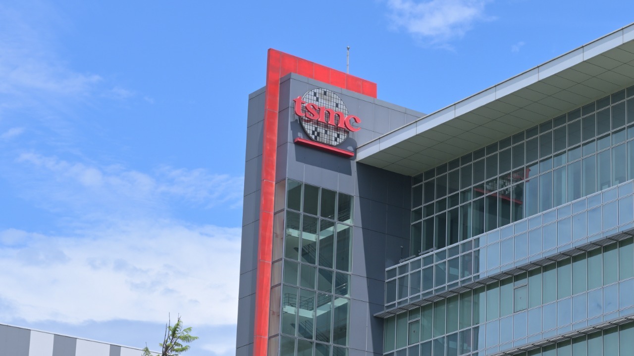 TSMC is now racing to build 18 new chip fabs and packaging plants at ...