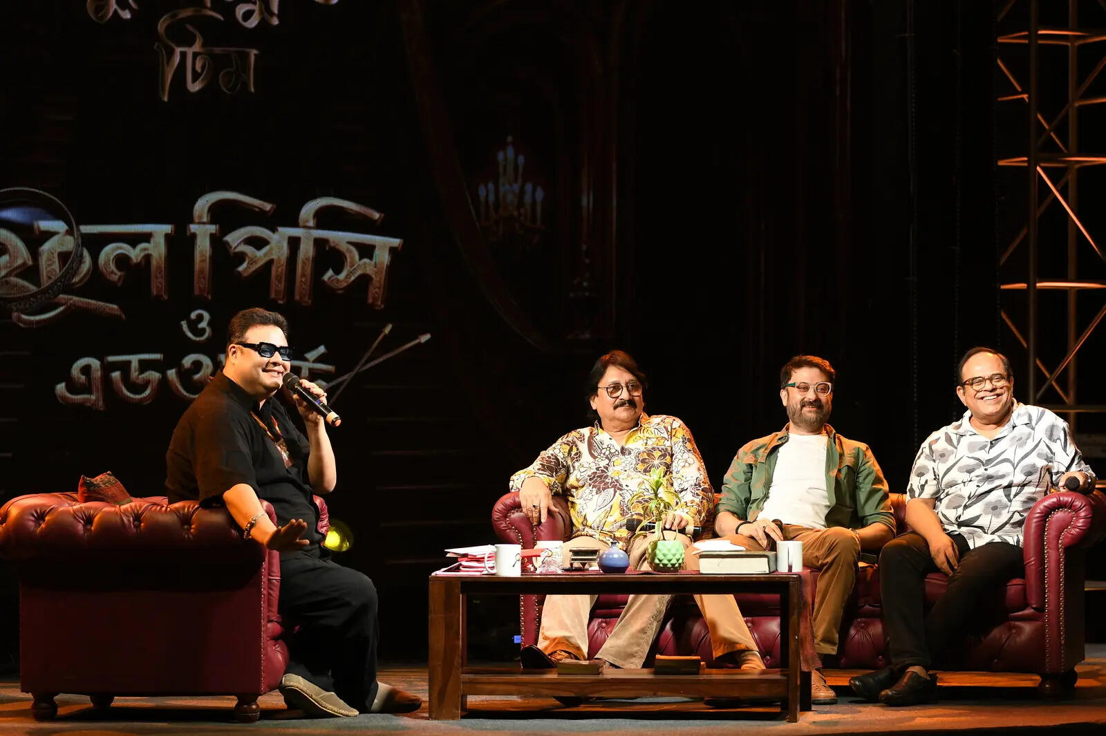Soumya Mukherjee wants a coffee outing with Raima Sen