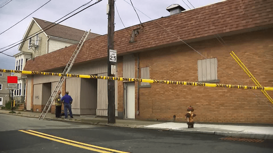 Crews respond to fire at vacant Fall River building