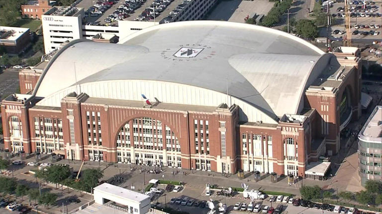 Dallas Mavericks win dispute with Dallas Stars over American Airlines ...